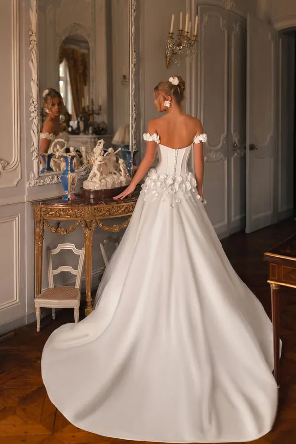 Long Train Wedding Dresses | Elegant gowns with flowing long trains ...